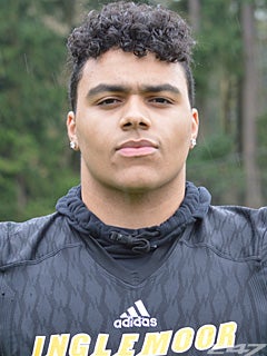 Quentin Moore's Instagram, Twitter & Facebook on IDCrawl