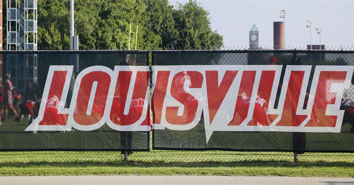 Louisville offers 2027 WR Jamir Dean on visit