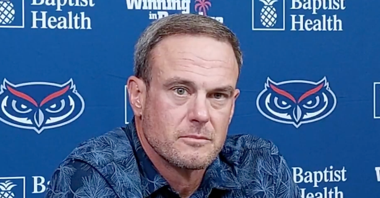 Tom Herman comments on icy handshake with Alex Golesh after USF's win ...