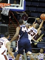 Omar Calhoun, Connecticut, Shooting Guard