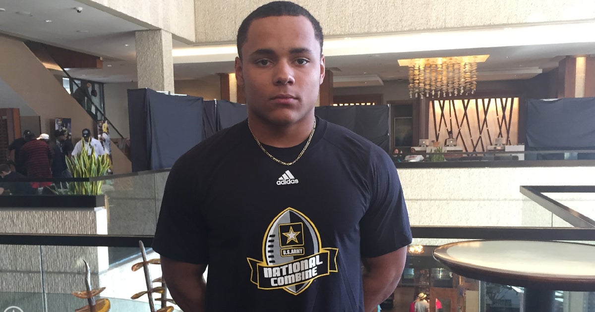 Koback Runs Sub 4.4 at Army Combine