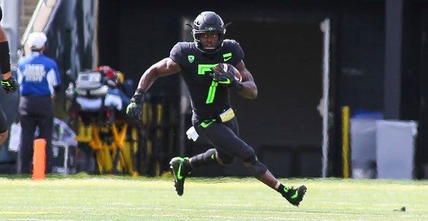 Oregon football's history with national award nominations and wins