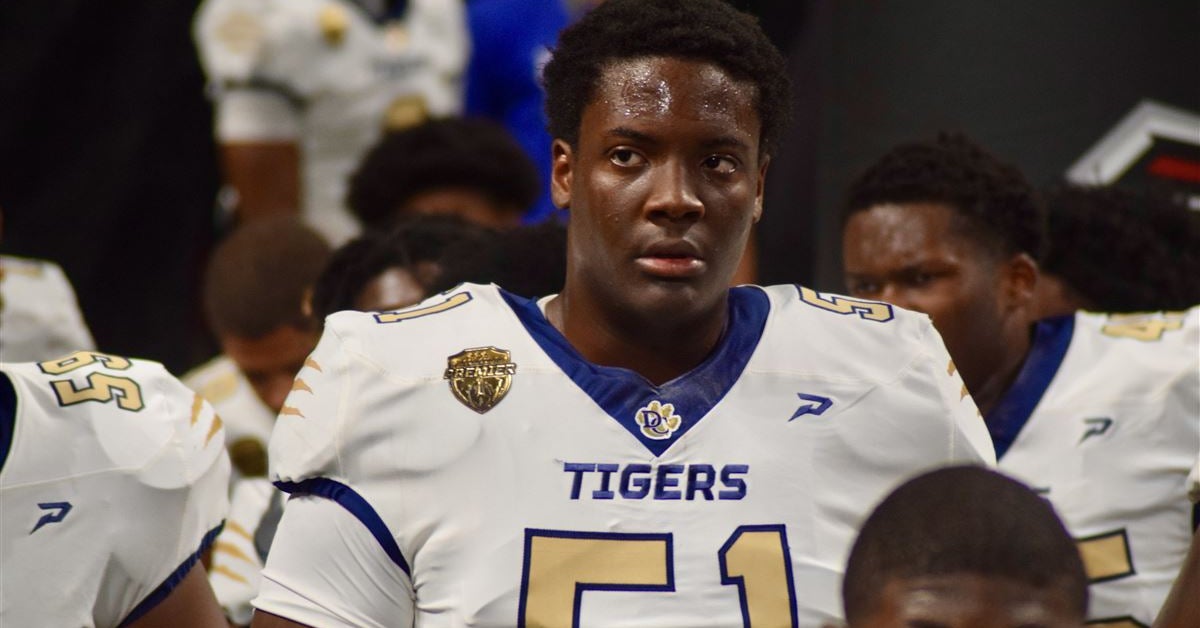 Massive 4-star OL Joshua Sam-Epelle feels like Georgia's priority