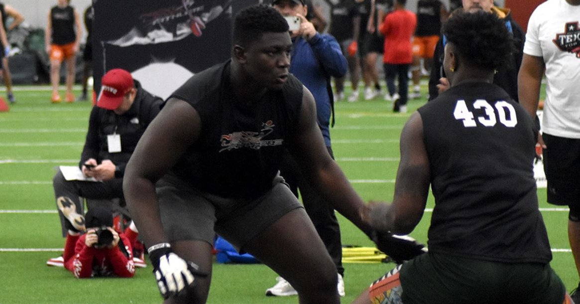 Young in-state OT Michael Fasusi gearing up for first trip to A&M after ...