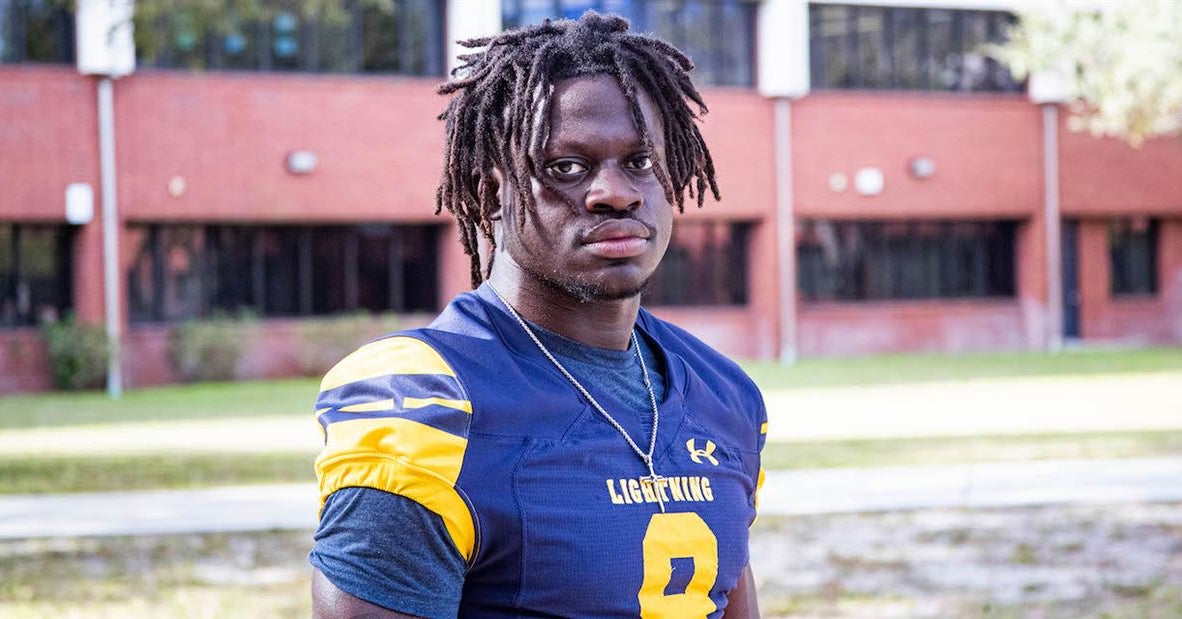 Five-Star Running Back Sets Notre Dame Official Visit