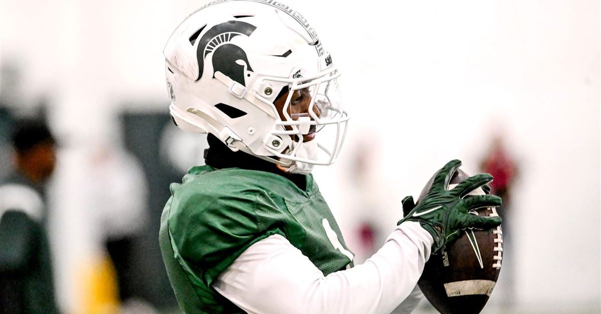 Michigan State WRs Kelly, McCray land on Biletnikoff Award watch list