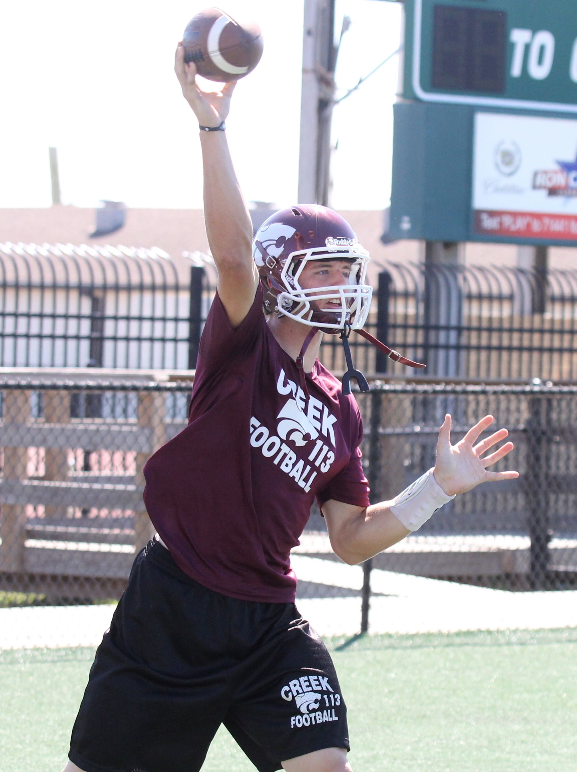 2014 QB turning heads