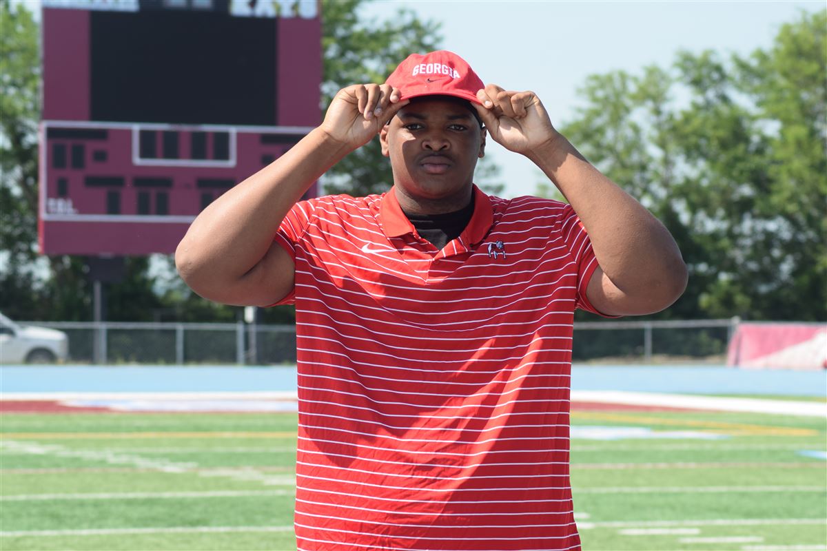 Top OT target Marques Easley commits to Georgia over SEC foes