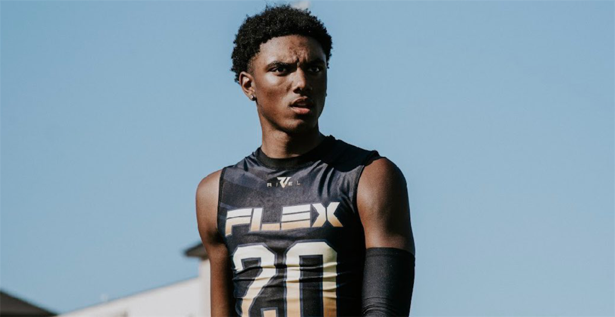 Texas DB Chase Davis first defensive 2023 pledge for Sun Devils