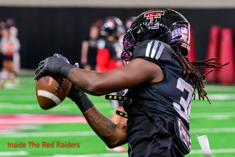 A First Look At 4 Star OLB David Bailey
