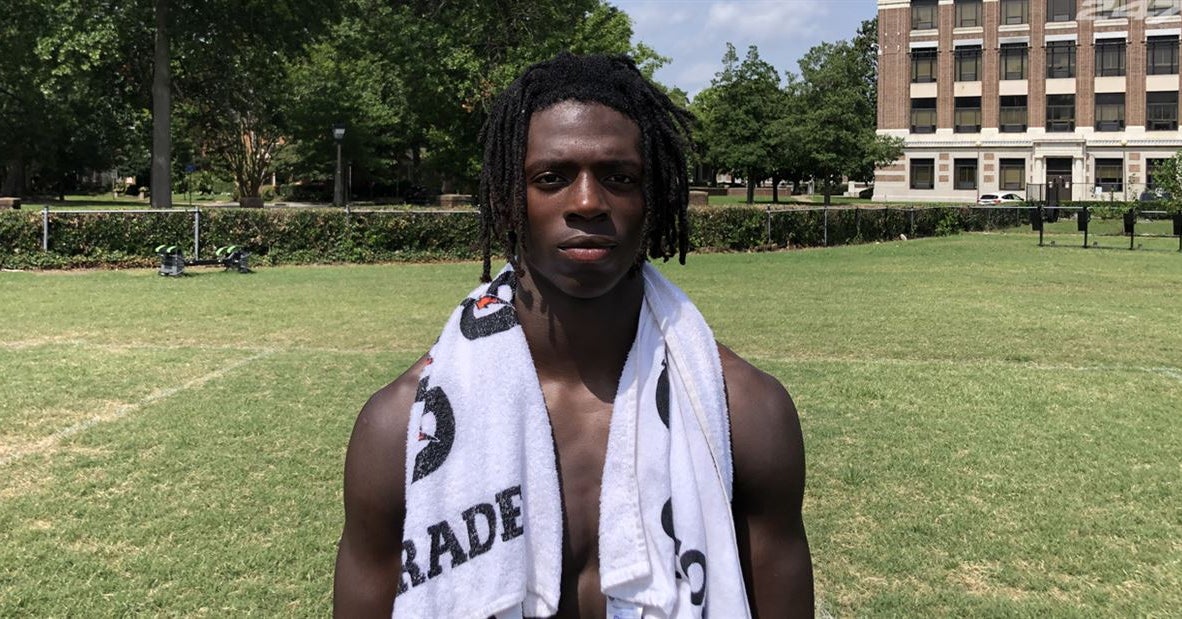 Offered WR Elijah Moss-Williams sets Indiana visit, shares interest in ...