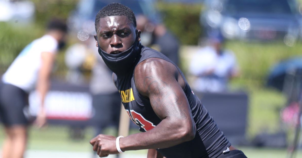 Chris Marve building strong bond with Miami Central LB