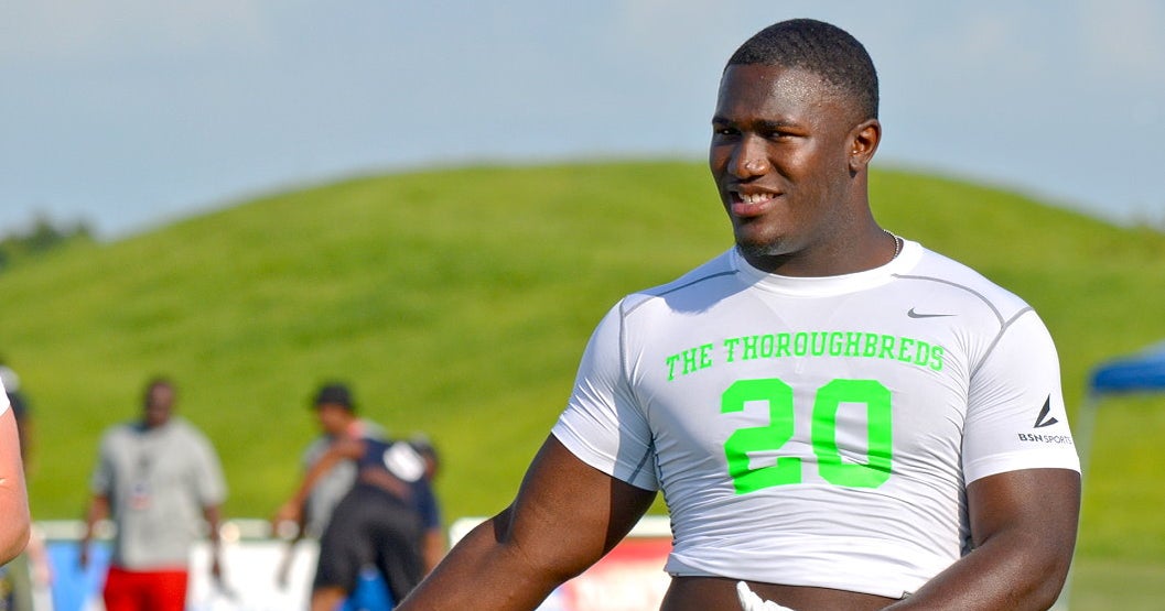 Family atmosphere an important factor for Devin White