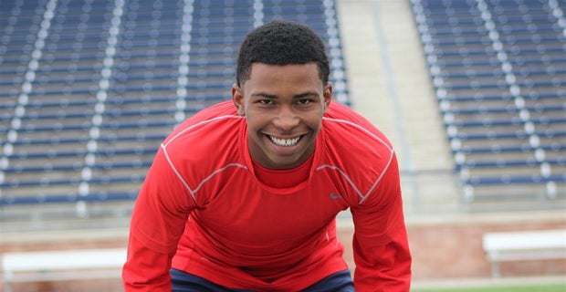 Jevon Jones Profile Photos