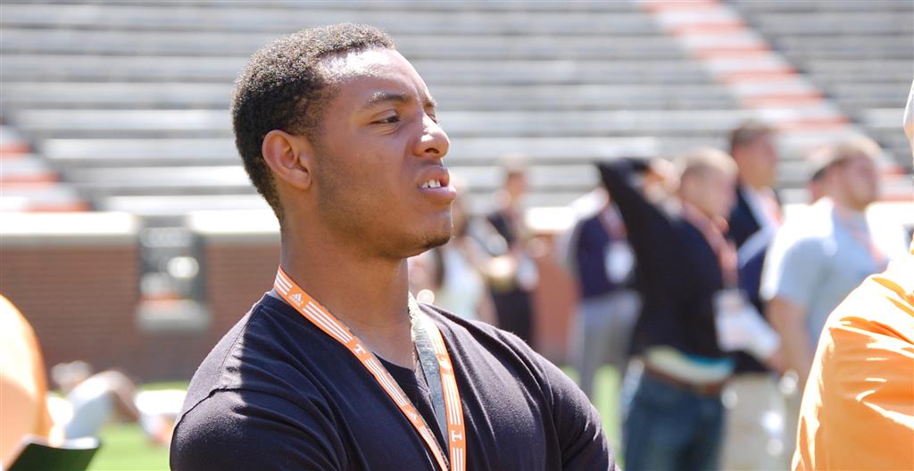 Three starting to emerge for Booth