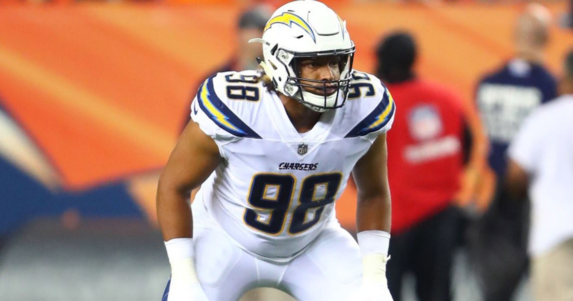 Report: Isaac Rochell signs with Indianapolis Colts