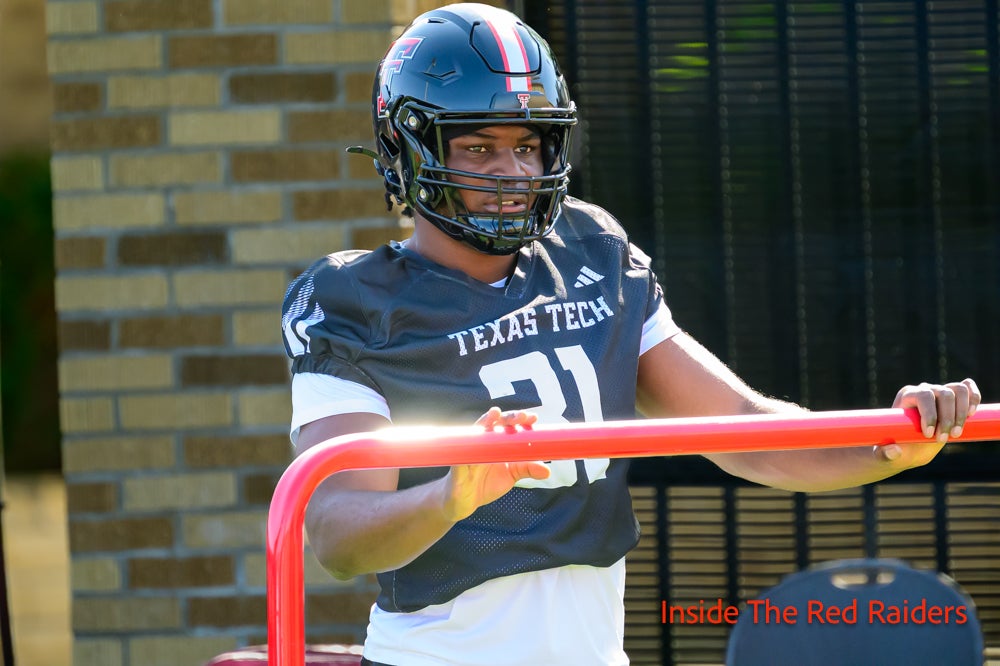 A First Look At 4 Star OLB David Bailey