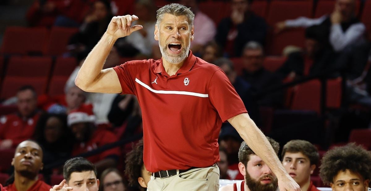 Oklahoma basketball's Porter Moser details loss to Arkansas Razorbacks