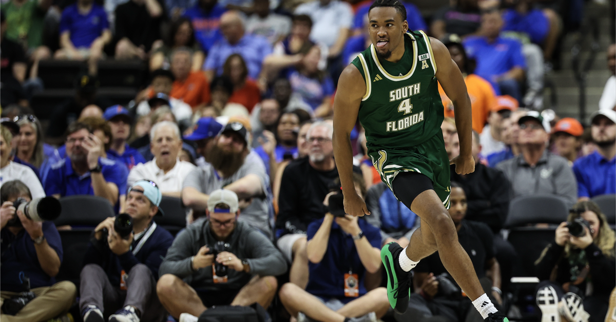 Kobe Knox commits to South Carolina