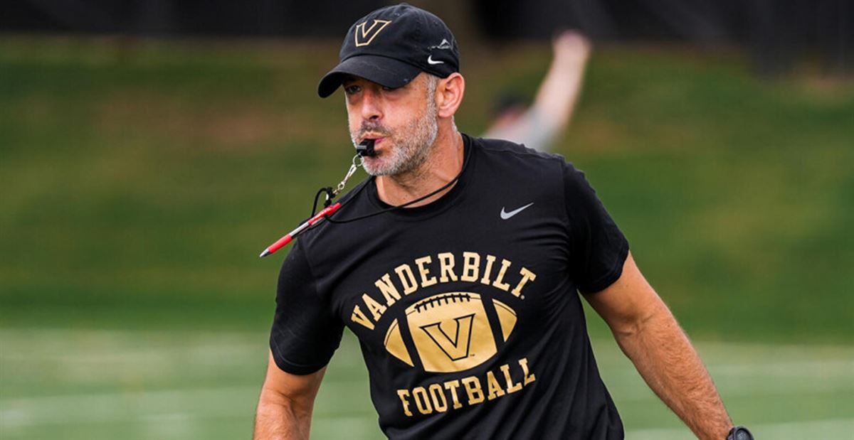 Penn State hires Justin Lustig from Vanderbilt as special teams coordinator