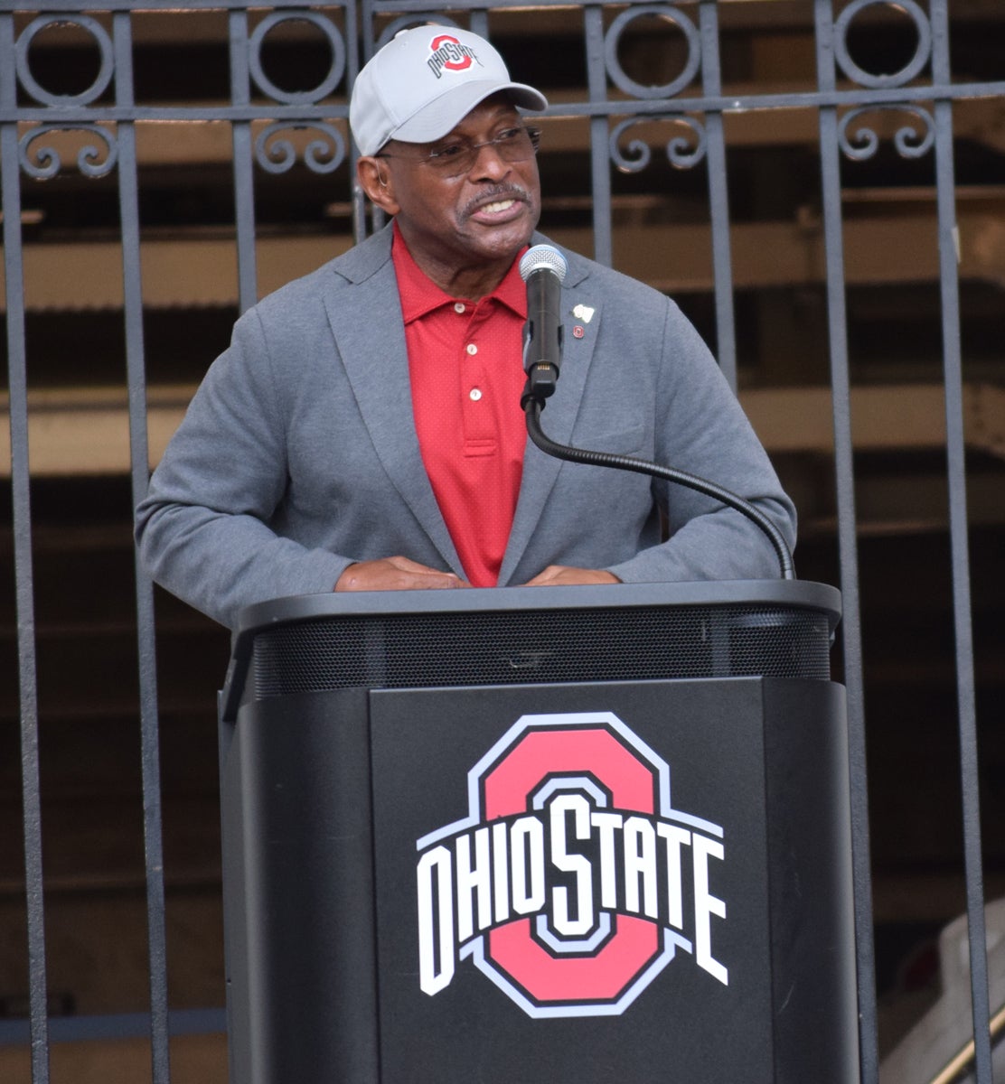Ohio State great Archie Griffin immortalized with statue outside Ohio ...