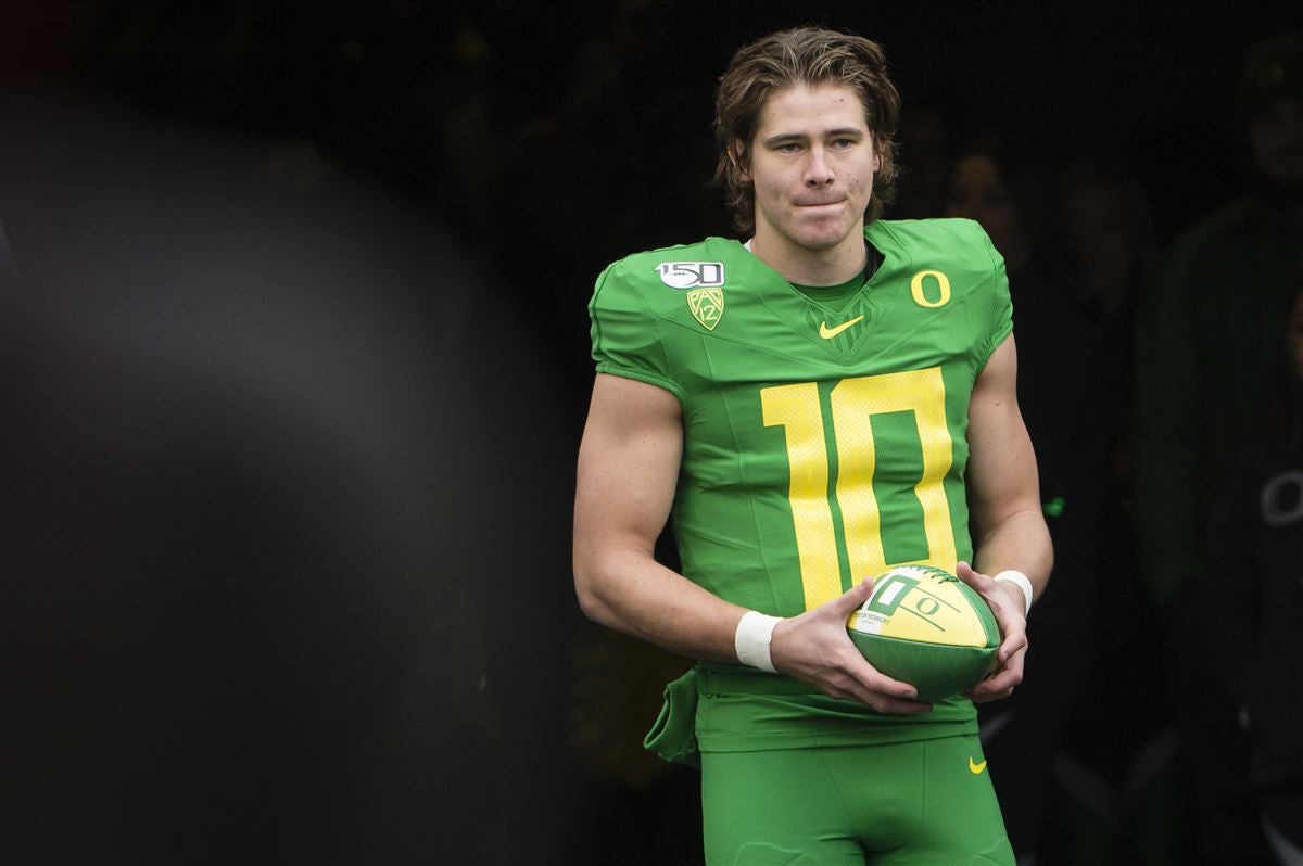 Justin Herbert on younger brother: 'He's going to be the best'