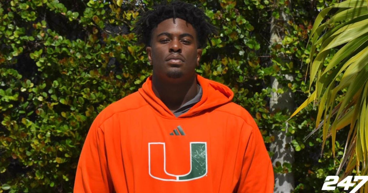 Jumbo-athlete Heze Kent takes in his first game day at Miami