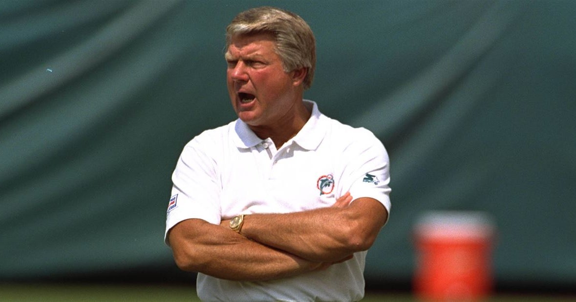 Arkansas Razorbacks football: Jimmy Johnson shouts out 1964 national ...