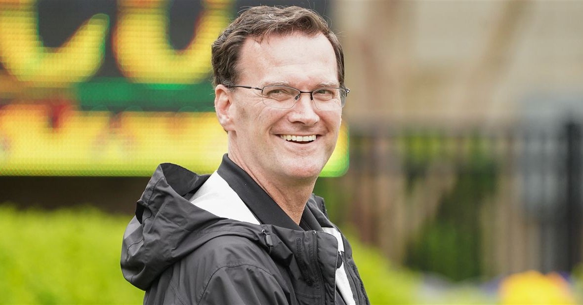 ECU announces contract extension for AD Jon Gilbert