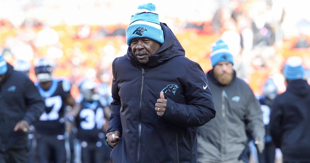 Panthers running backs coach Jim Skipper retires from football