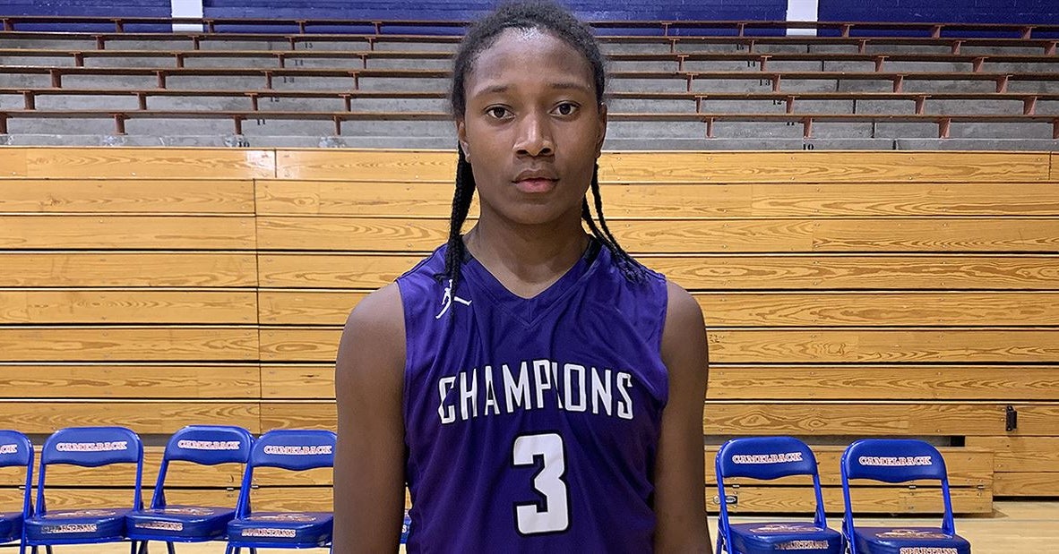 KU Campus Underground: Hoops, football & recruiting news (4/2)