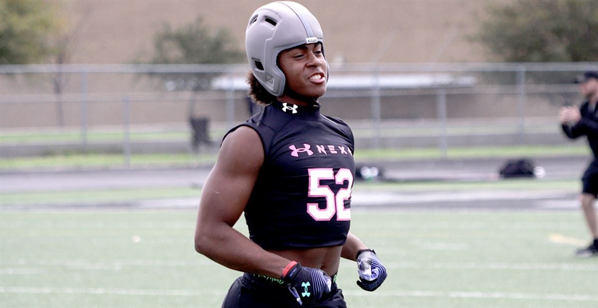 Texas Longhorn Strikes Gold, Secures Another Hard-nosed All-star ...