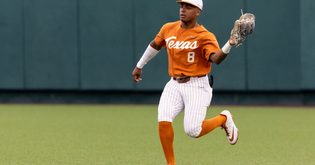 Texas Longhorns baseball: Dylan Campbell receives encouragement from Bo ...