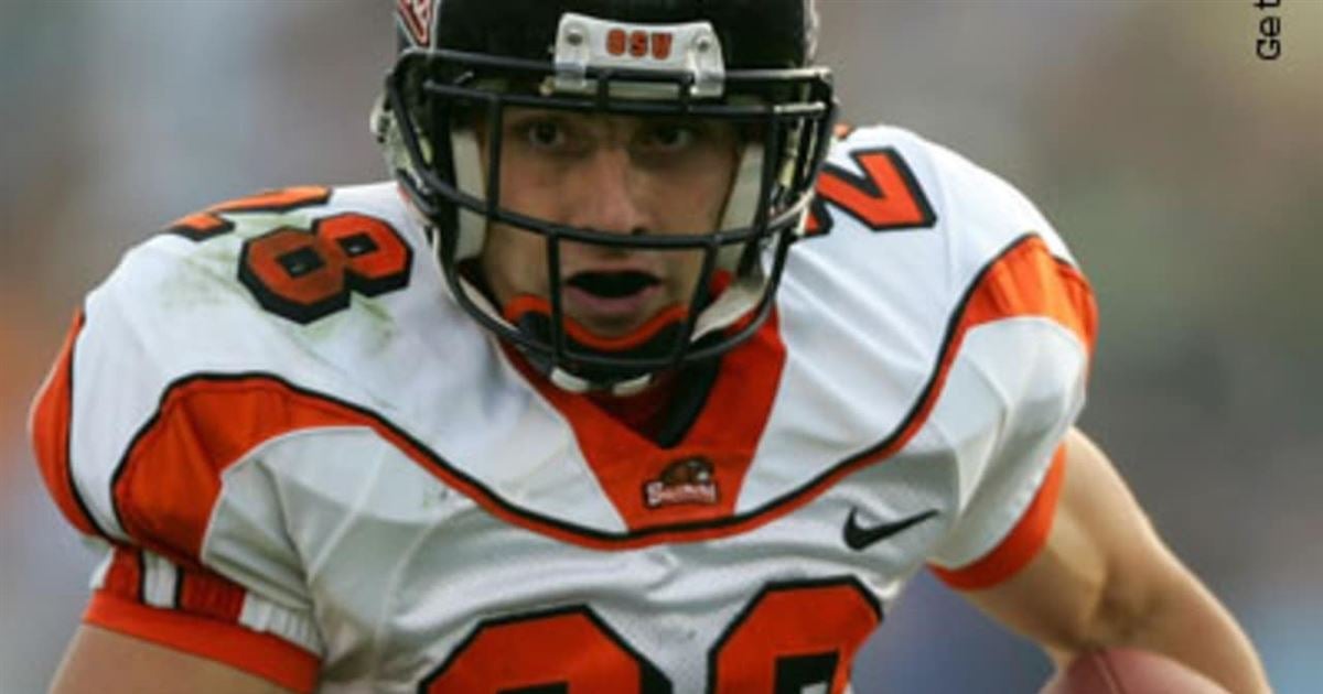 Mike Hass to College Football Hall of Fame