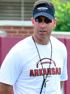 Dan Enos returning to Arkansas as Alabama quarterbacks coach