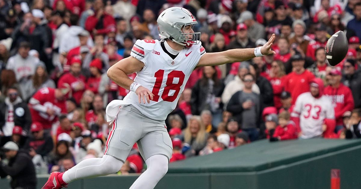 Ohio State's Will Howard third in nation in passing efficiency, but is ...