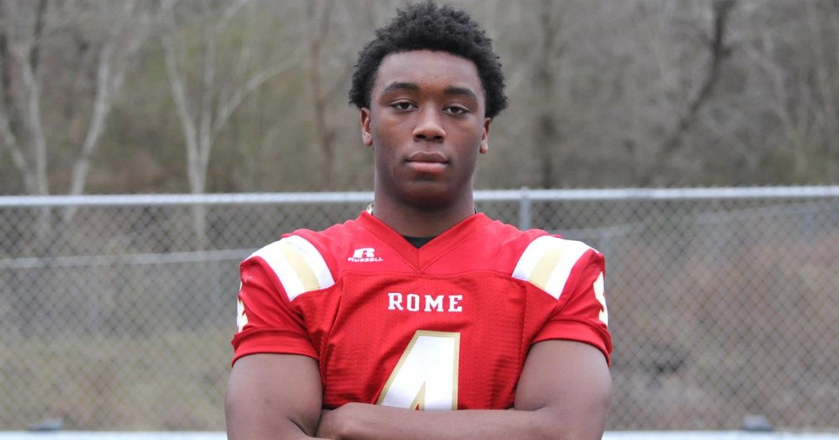 Georgia three-star linebacker goes public