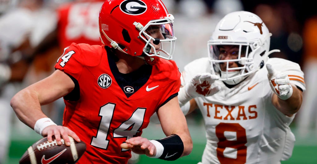College football's most intriguing spring quarterback battles ...