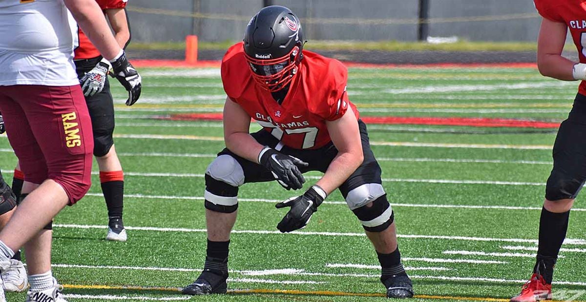 Oregon OL Kage Casey headed to Boise State