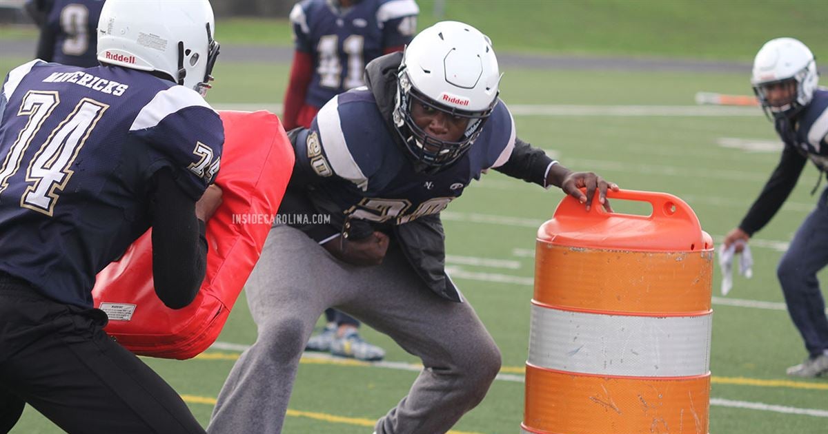 Three Sticking Out for Quentin Williams