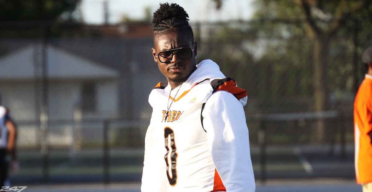 LB Aaron Alexander no longer committed to Michigan