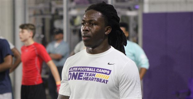 BREAKING: Chris Curry commits to LSU