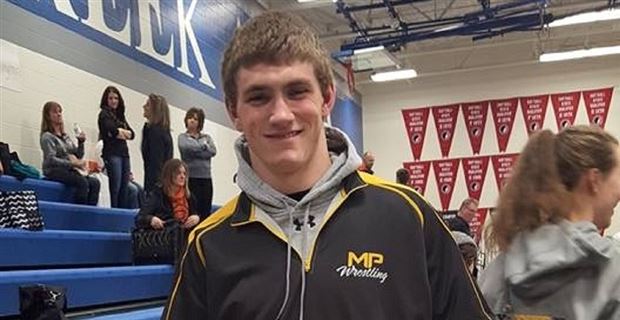 Gophers the first to offer Iowa DE Duwa