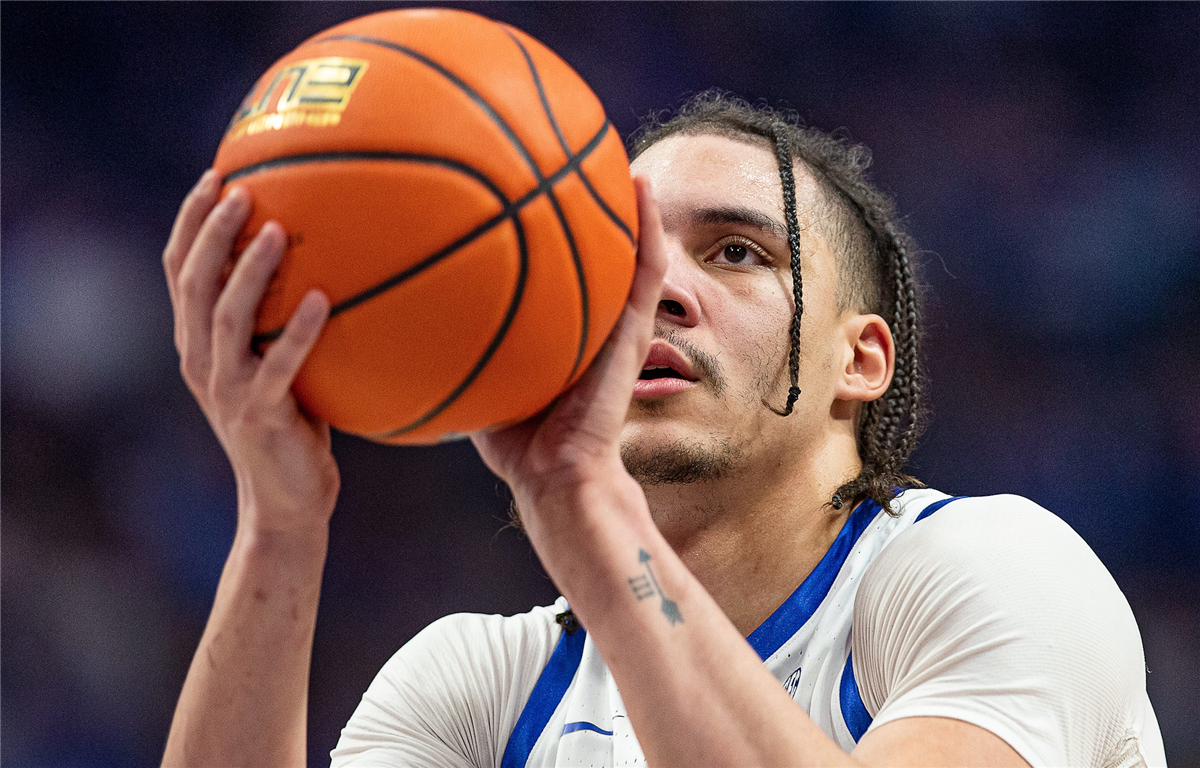 Lance Ware enters transfer portal