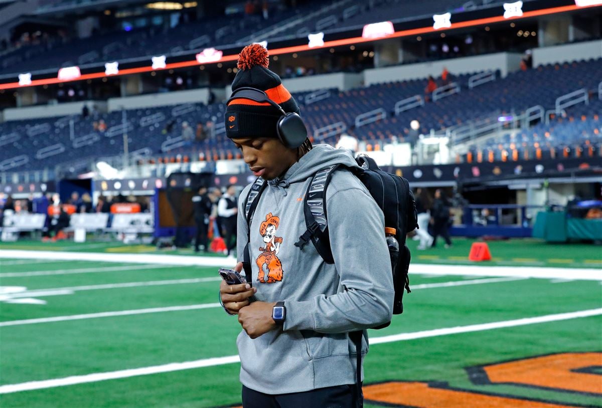 Oklahoma State's Doak Walker Award-winning back Ollie Gordon wants to ...