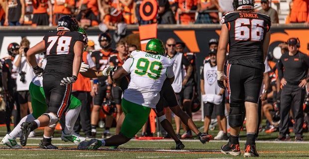 6-foot-5, 330 pound Oregon DL Terrance Green transfers to Alabama with ...