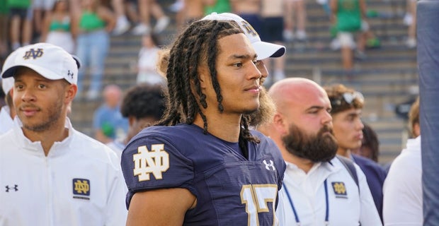 UCLA Makes Its Pitch to Notre Dame WR Transfer Rico Flores