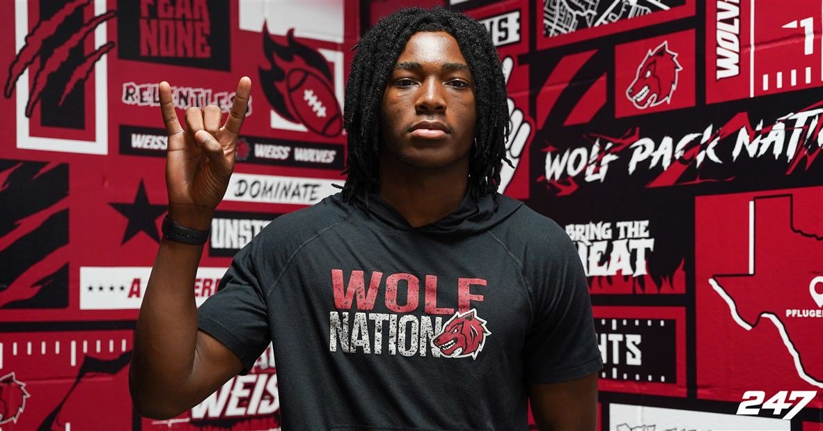 Pflugerville Weiss Top247 WR Tre Moore goes in-depth on Texas: 'Who is ...