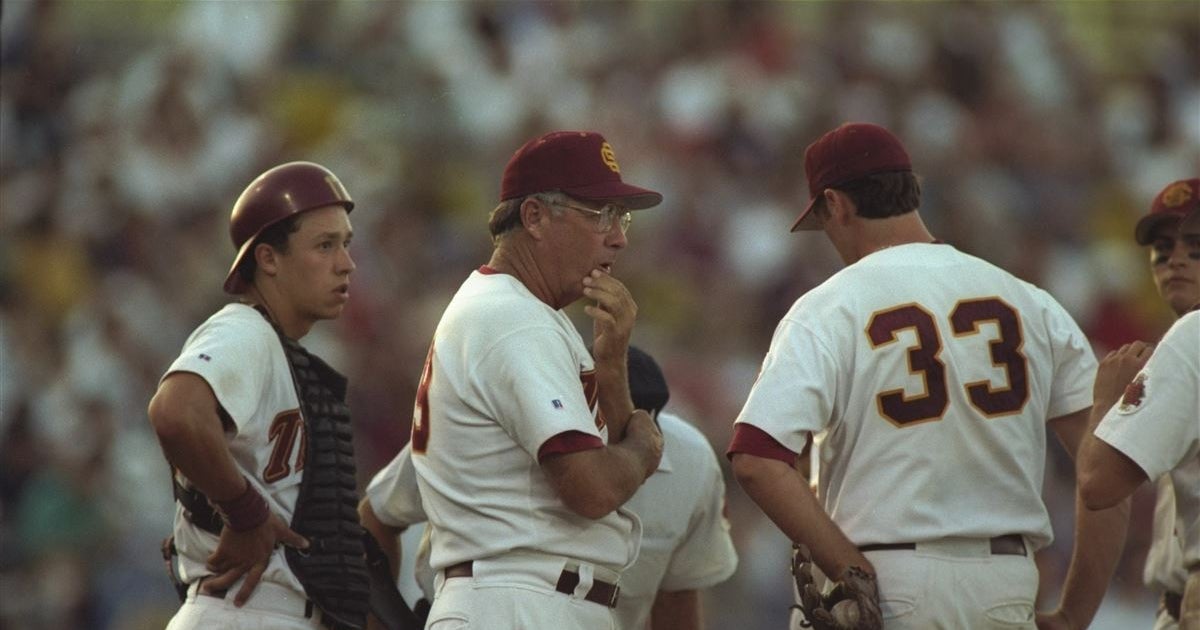 Former USC baseball coach Mike Gillespie dies at the age of 80