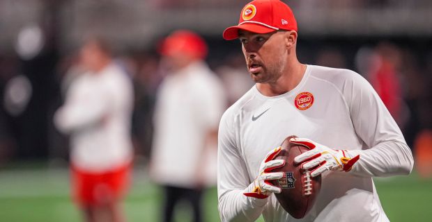 Travis Kelce is not distracted, still a major threat despite his sub ...